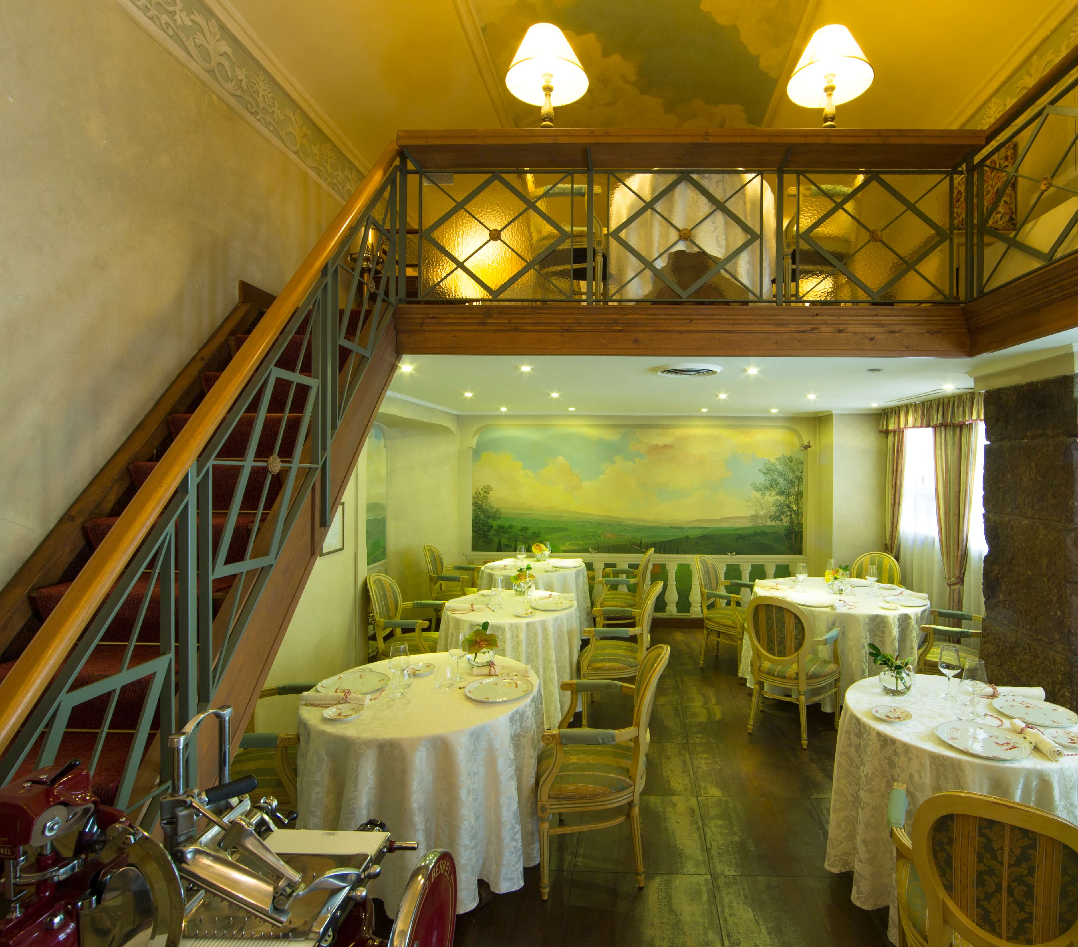 foto ristorante sala 2 – Ristorante Paolo & Barbara